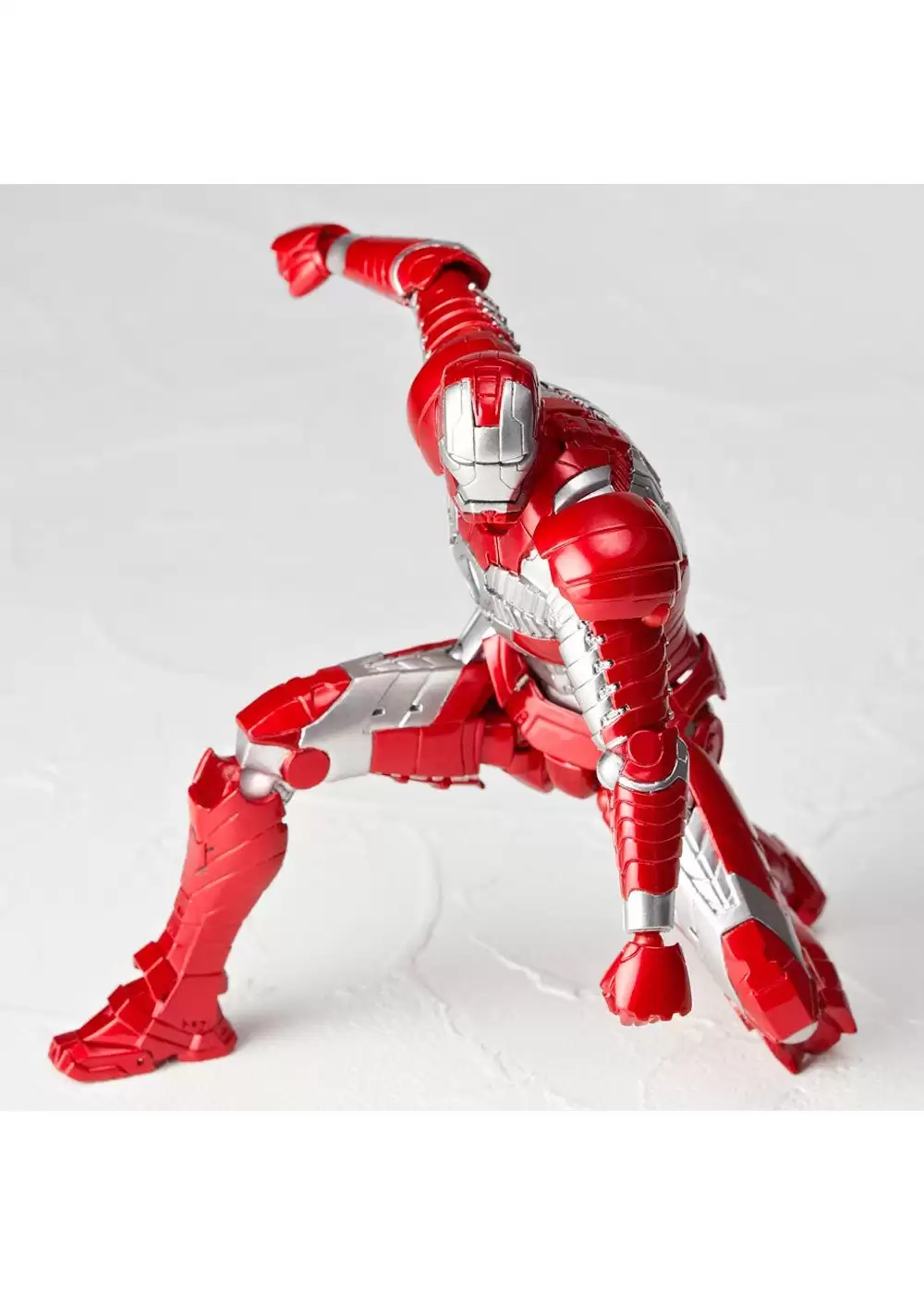 Revoltech iron man store