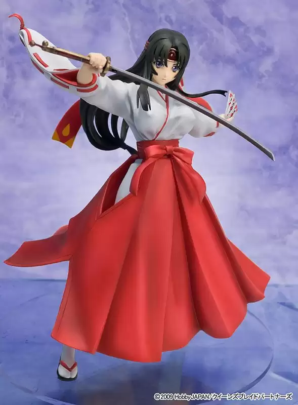 Купить Queen's Blade: Tomoe Warrior Shrine Maiden Scale Figure 22506 с ...